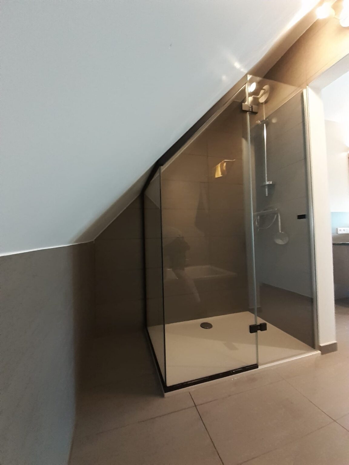 Wij maken een douchedeur op maat - Interieurglas